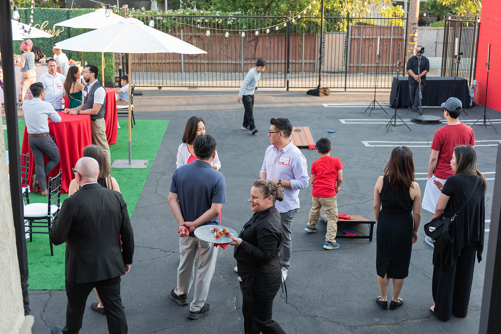 READY ARTWORK CELEBRATES 20TH ANNIVERSARY WITH OPEN OFFICE EVENT IN ...